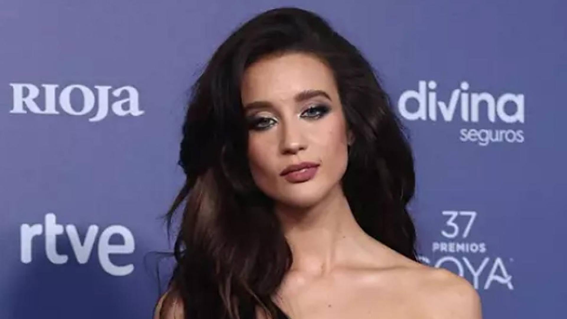 María Pedraza llora la muerte de su abuelo, días después del ...