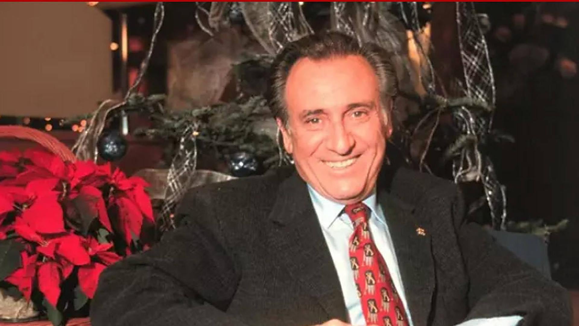 Julián Montiel Peña cree que es hijo de Manolo Escobar | El Norte de ...