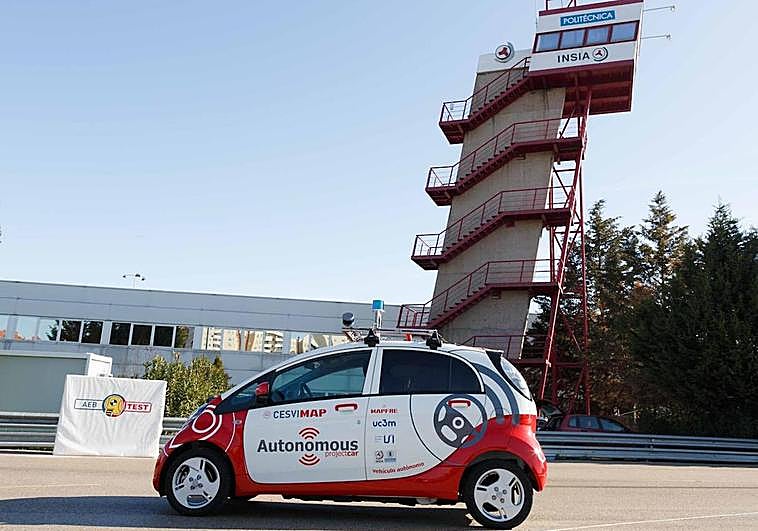 Ya hay fecha para la norma sobre los coches sin conductor en España ...