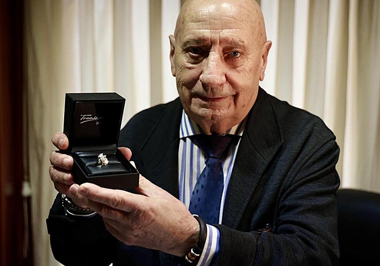 Jesús Lago, abogado de la banca y de los perjudicados por la vida ...