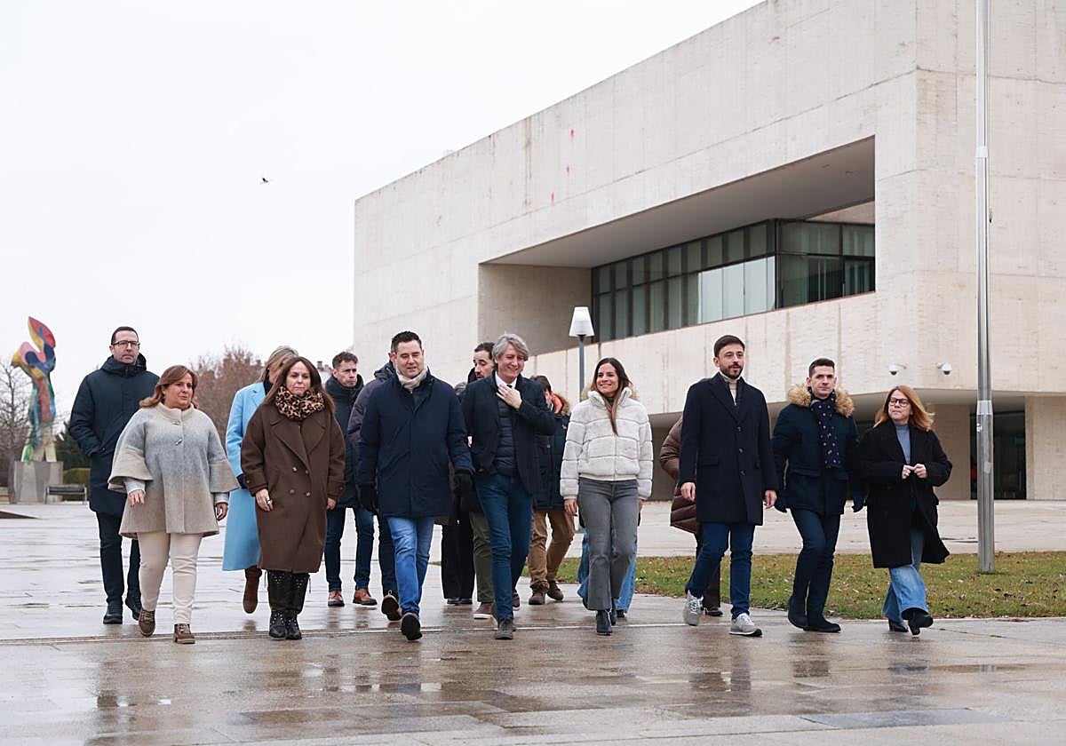 Carlos Martínez (PSOE) presenta su candidatura: «Mañueco está acojonado ...