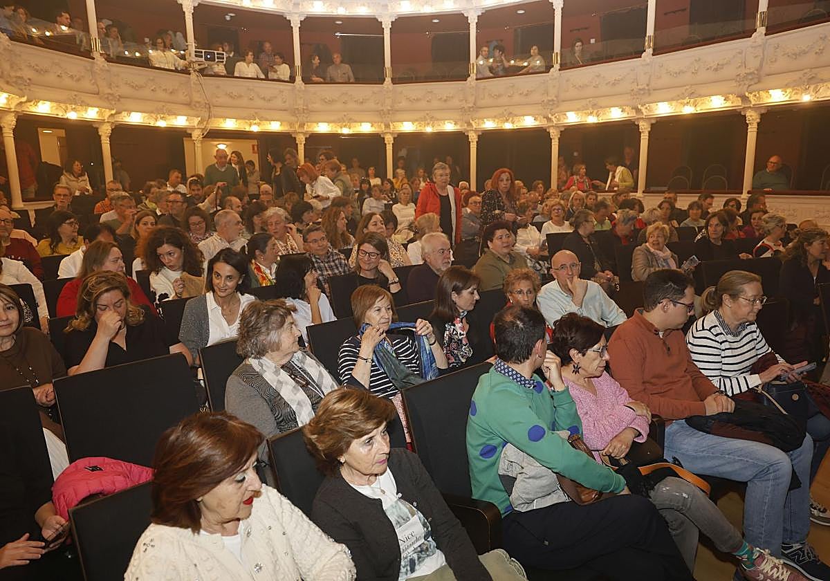 El Invierno Cultural arranca este sábado en el Principal con versos de ...