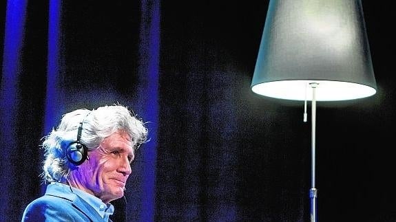 John Verdon: «Quizá se pirateen mentes, como hoy ordenadores» | El ...