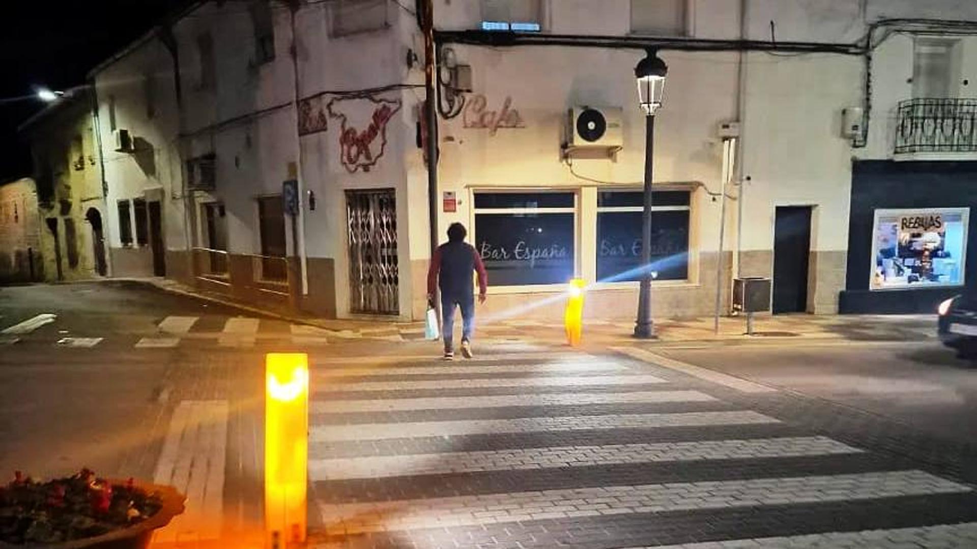 Los pasos de peatones inteligentes ya forman parte del mobiliario ...