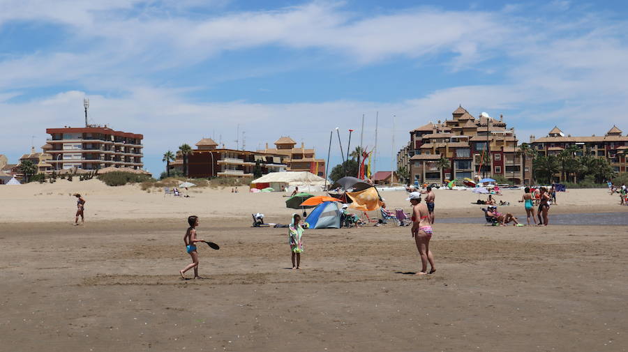Fotos: TÚ AL PUEBLO, YO A LA PLAYA: Isla canela y el verano moderno | Hoy