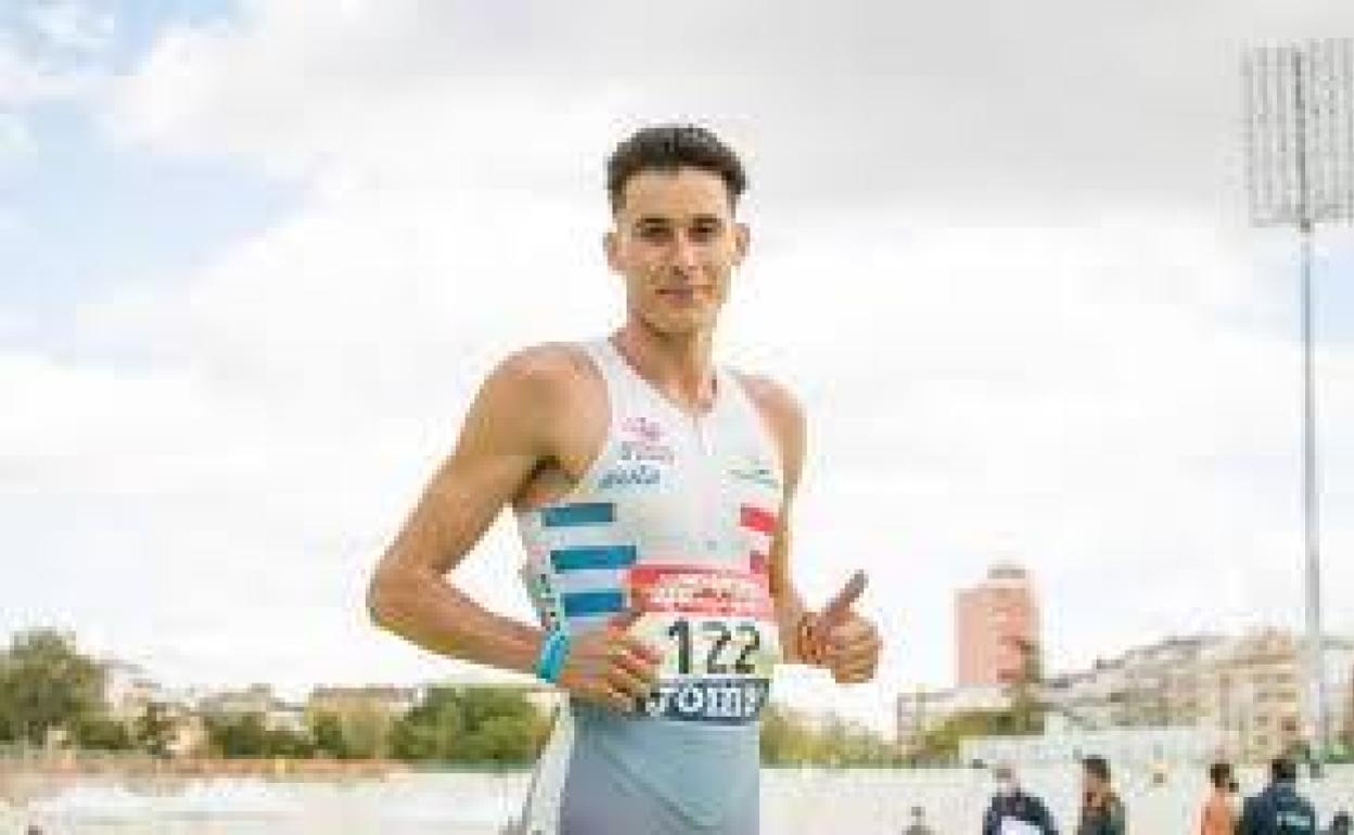 David Barroso completa su primera experiencia con la selección nacional ...