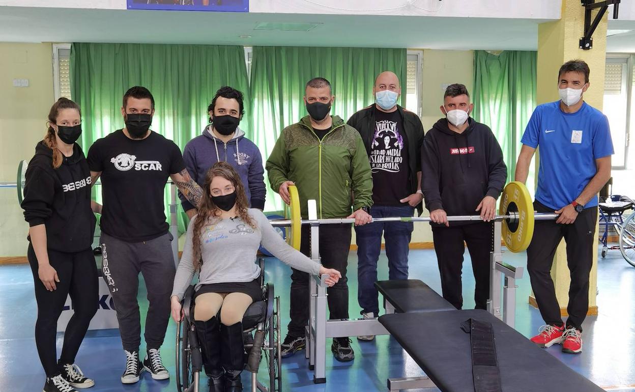 La Asociación Loida Zabala entrega material al Hospital Nacional de ...