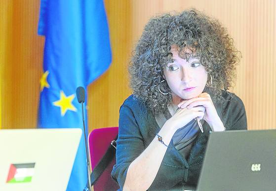 Poesía, frío y pájaros mojados en Cáceres | Hoy