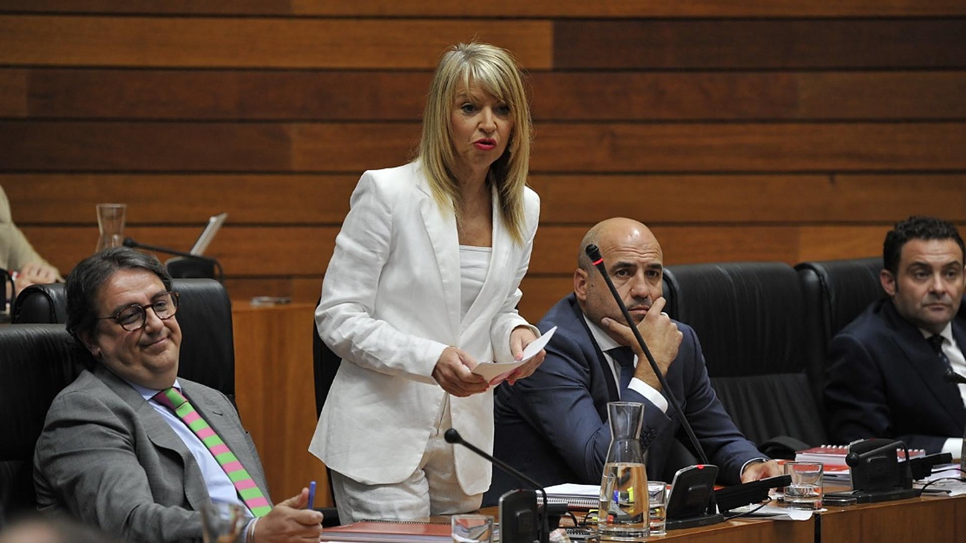 El PSOE afirma que no tiene «nada que ocultar» y Unidas por Extremadura ...