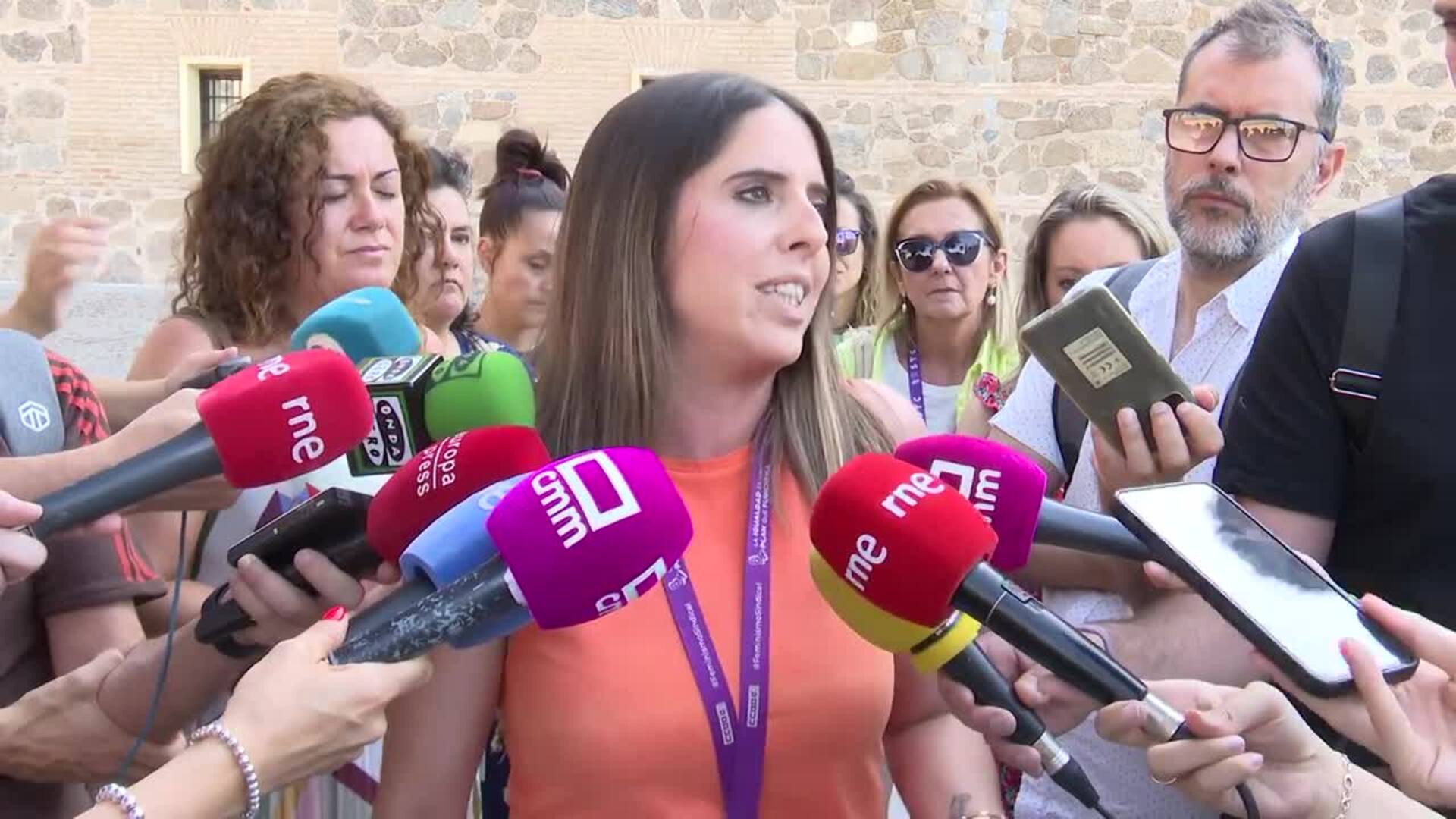 El Comité de Empresa de Atento en Toledo pide a Page y Velázquez que ... El Comité de Empresa de Atento en Toledo pide a Page y Velázquez que ...
