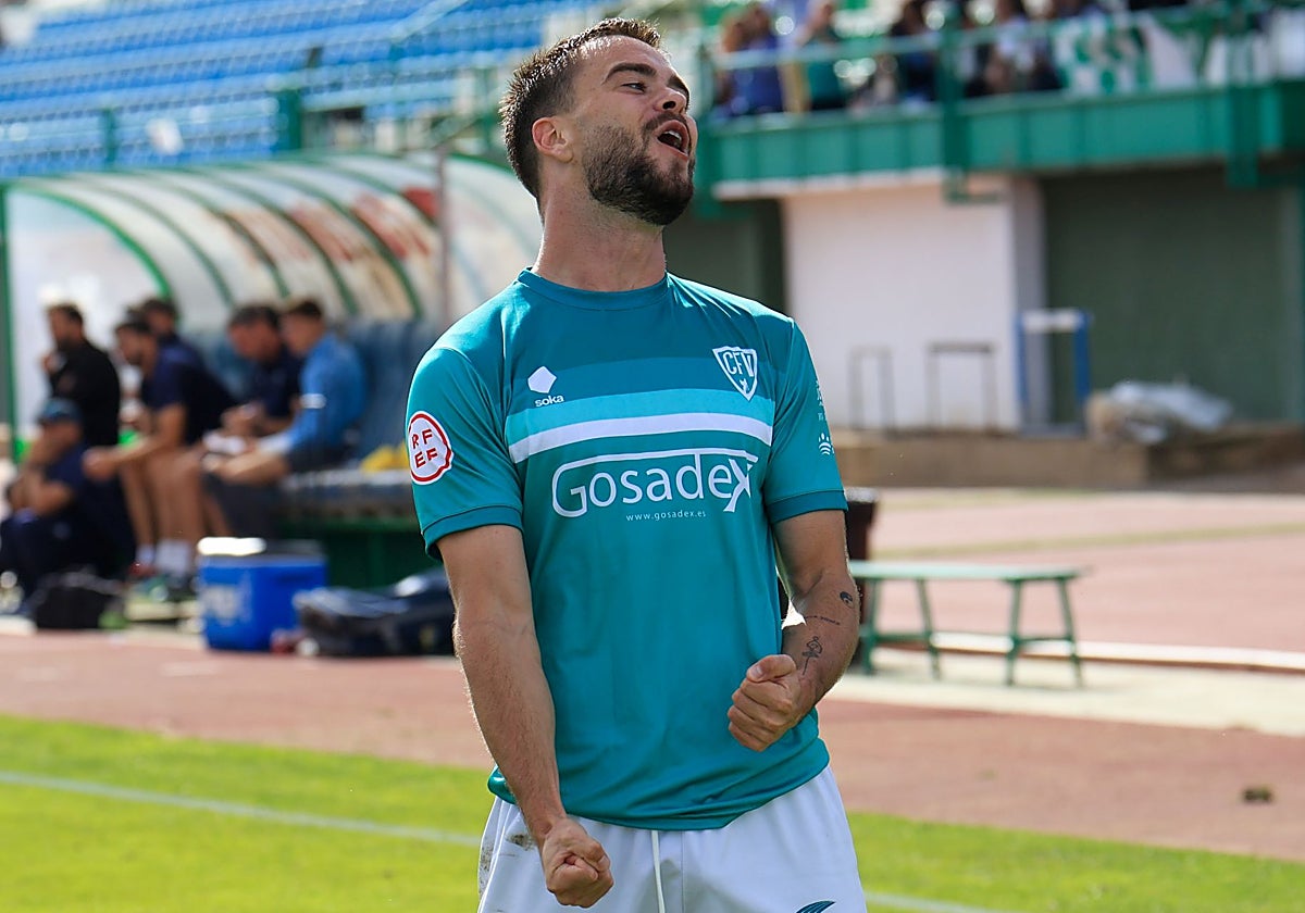 Josh Farrell se marcha del Villanovense a la Segoviana | Hoy