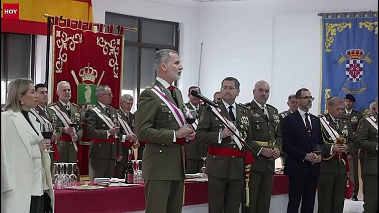 El Rey en Cáceres: «Esta jura de bandera es de soldados vocacionales» | Hoy