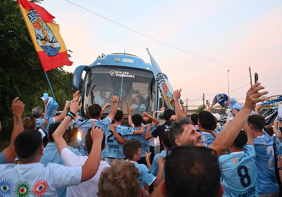 Coria da la bienvenida a la Primera RFEF | Hoy