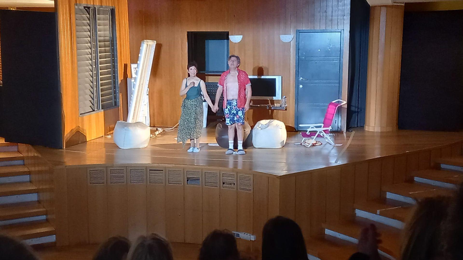 Suripanta Teatro conquistó a los ilipenses con su obra 'De vacaciones ...