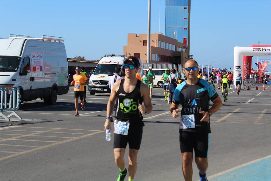 Fotos: El Janati y Jo Ann Barfoot se imponen en una prueba con marcas ...