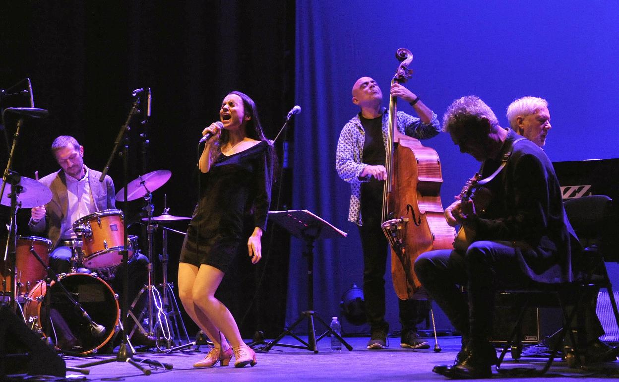 Andrea Motis: Menú degustación | Ideal