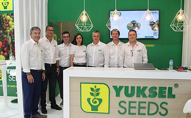 Yuksel Seeds promociona en Fruit Attraction su tomate Cassarosa | Ideal