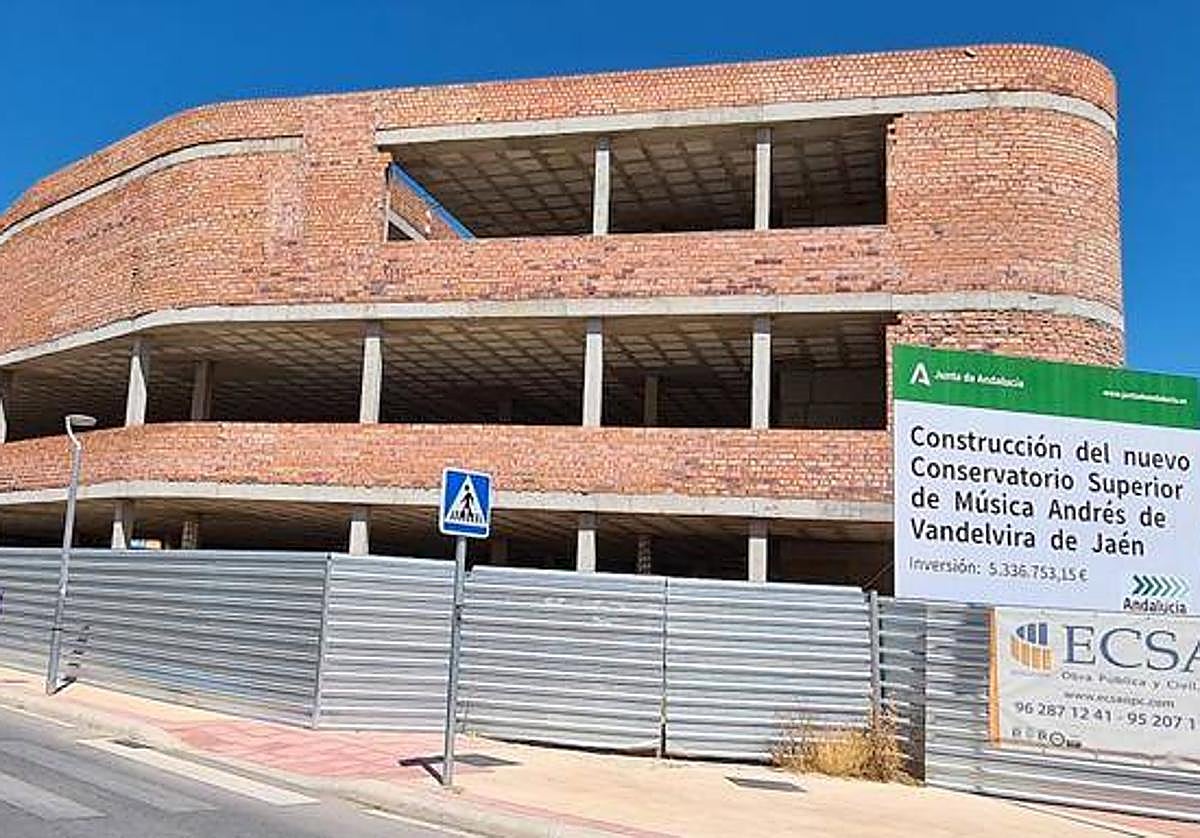 La Junta espera retomar las obras del Conservatorio en julio, tras 16 ...