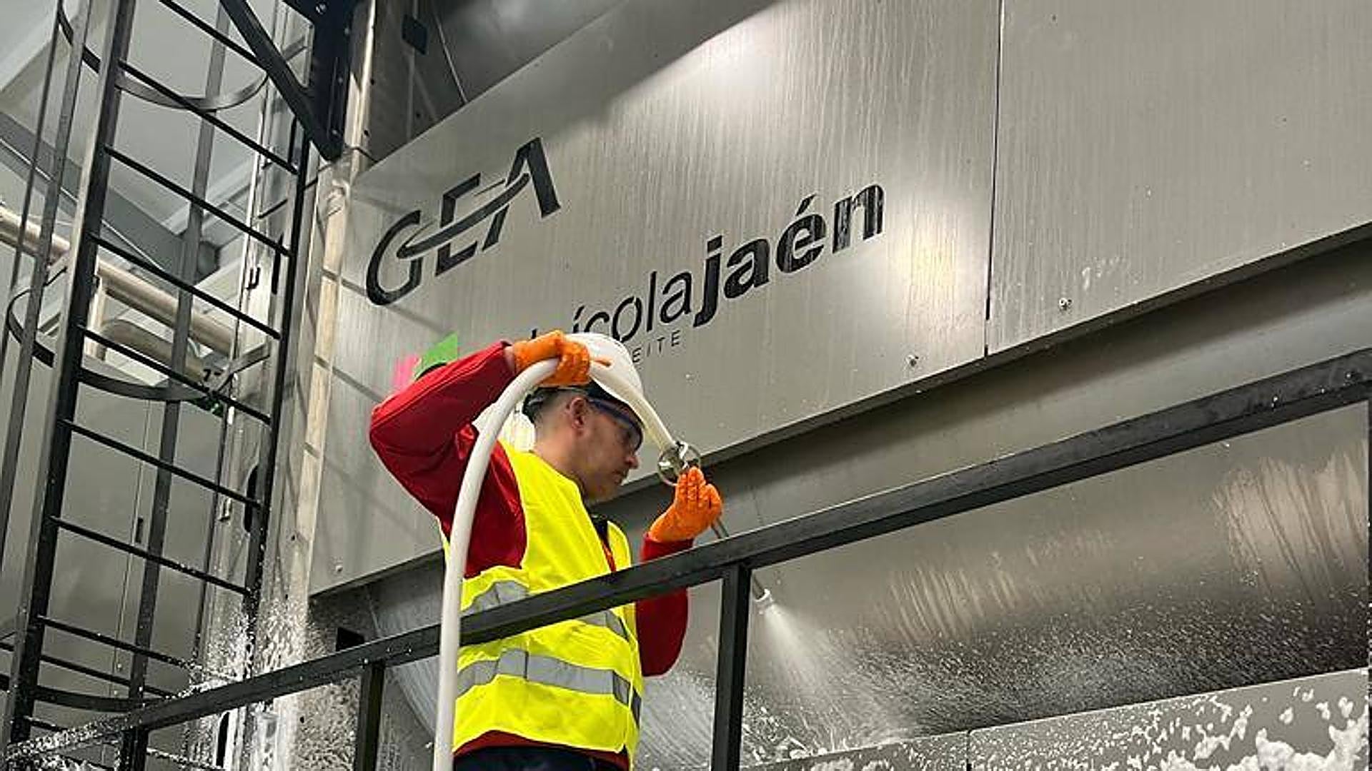 Desatranques Camdesa firma una alianza con Química Masul para la ...