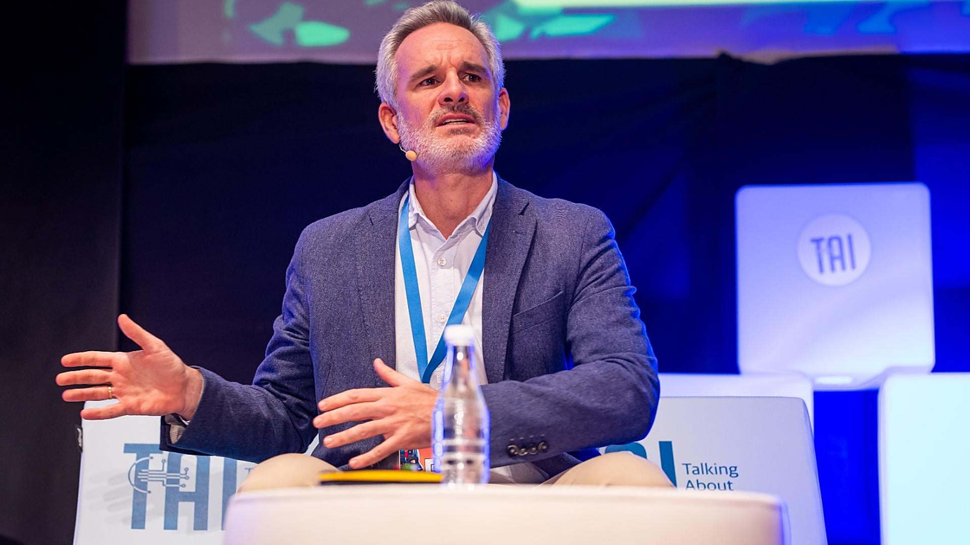 Pablo Sánchez Cassinello | Pfizer: «Hemos llegado a un punto en el que ...