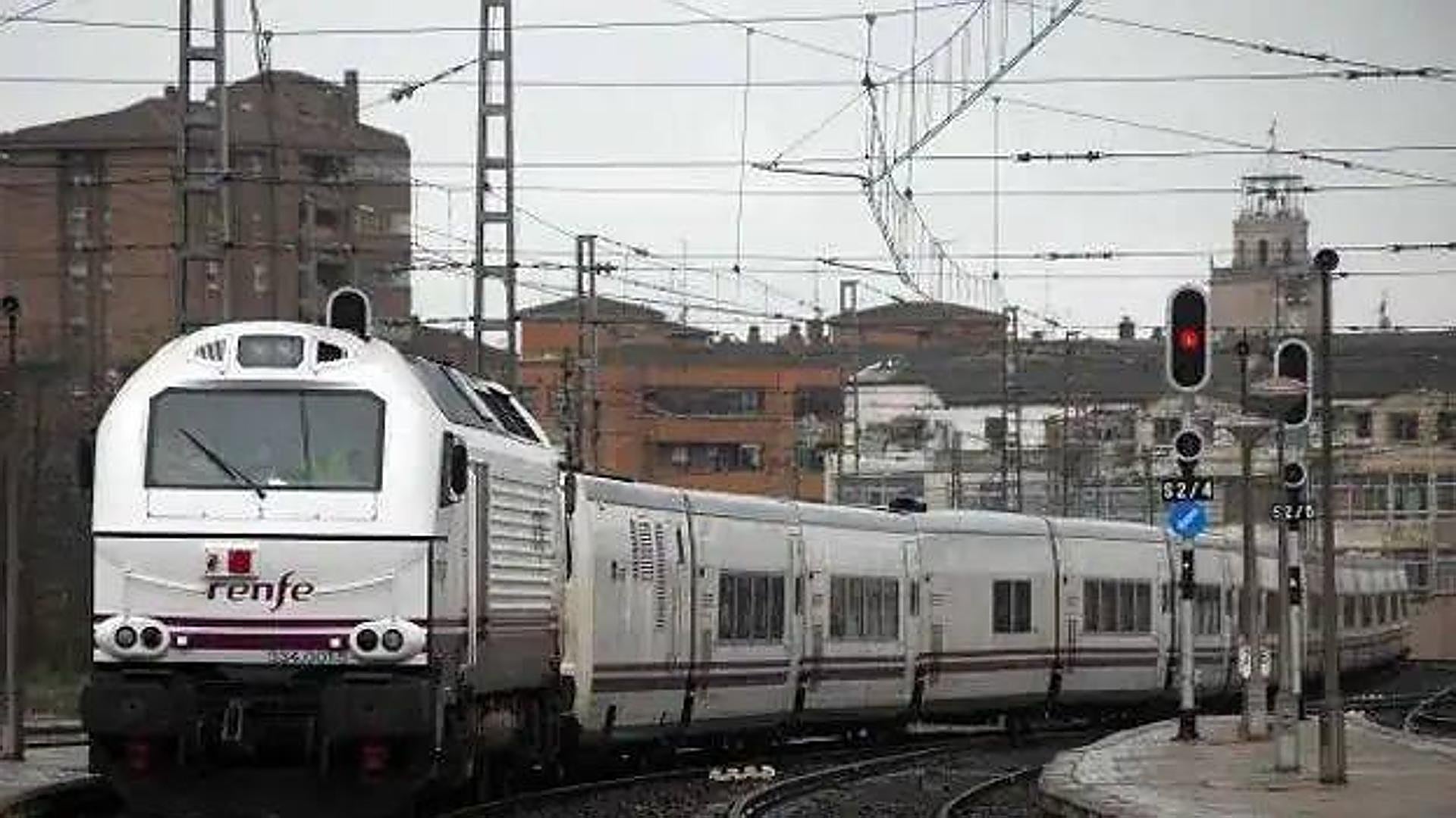 Renfe creará la Tarifa Alcazaba para el Intercity Almería-Madrid tras ...