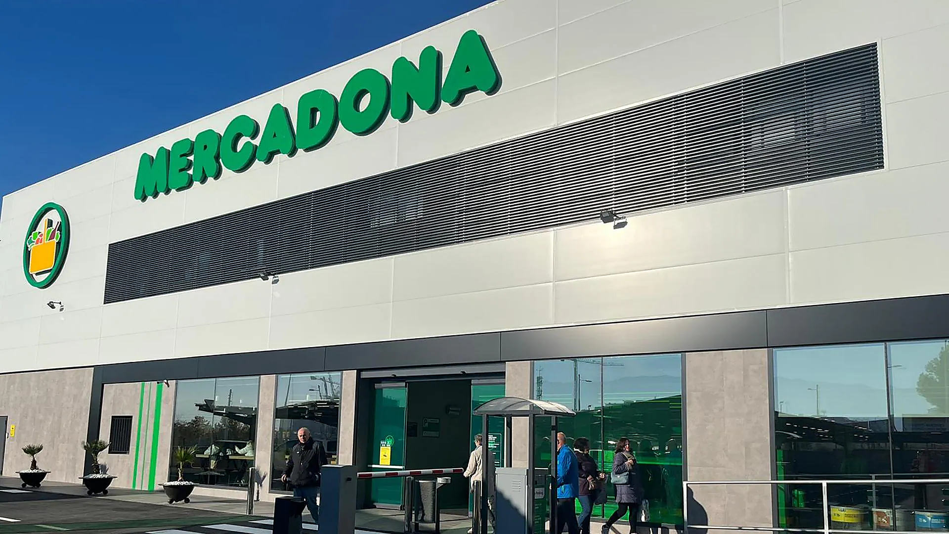 Mercadona confirma el adiós de una de sus cervezas más famosas | Ideal