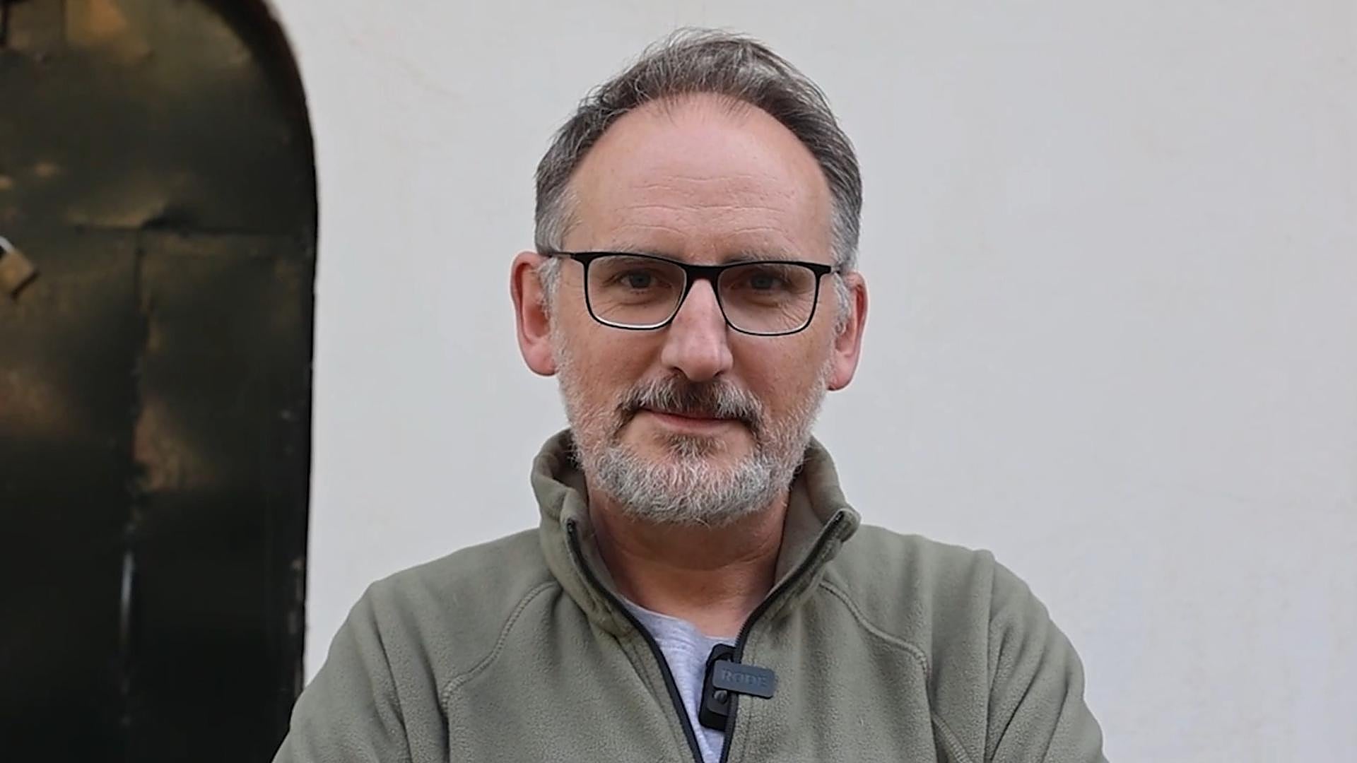 Gabriel H. Walta: «Hace 30 años que leo IDEAL en papel y ahora también ...