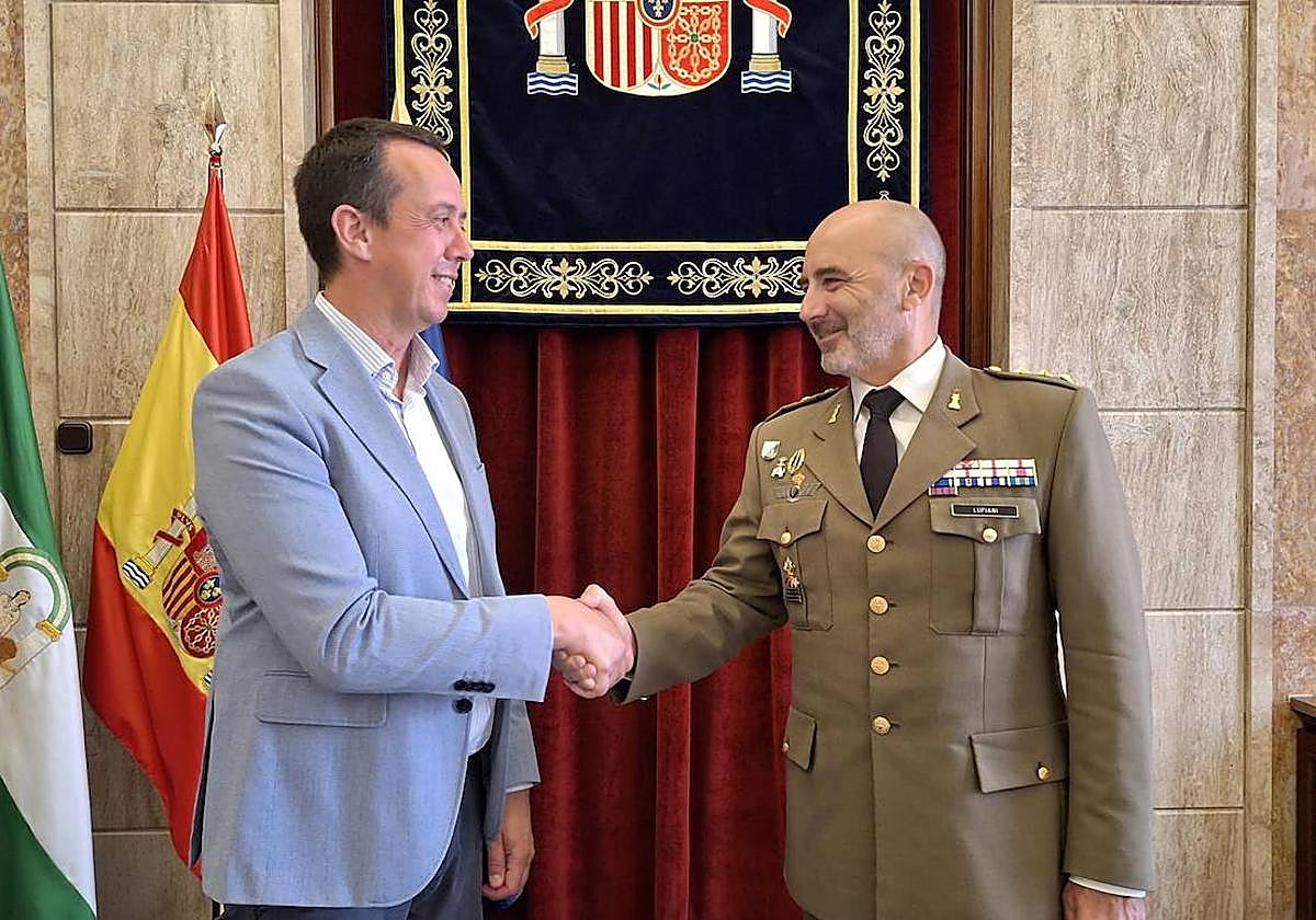 José Manuel Lupiani, nuevo subdelegado de Defensa en Almería | Ideal