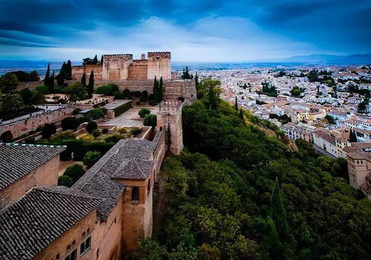 El Patronato de la Alhambra se adhiere a la Asociación de Residencias ...
