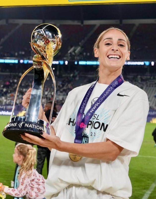 Selección española femenina de fútbol: La resurrección de Esther ...