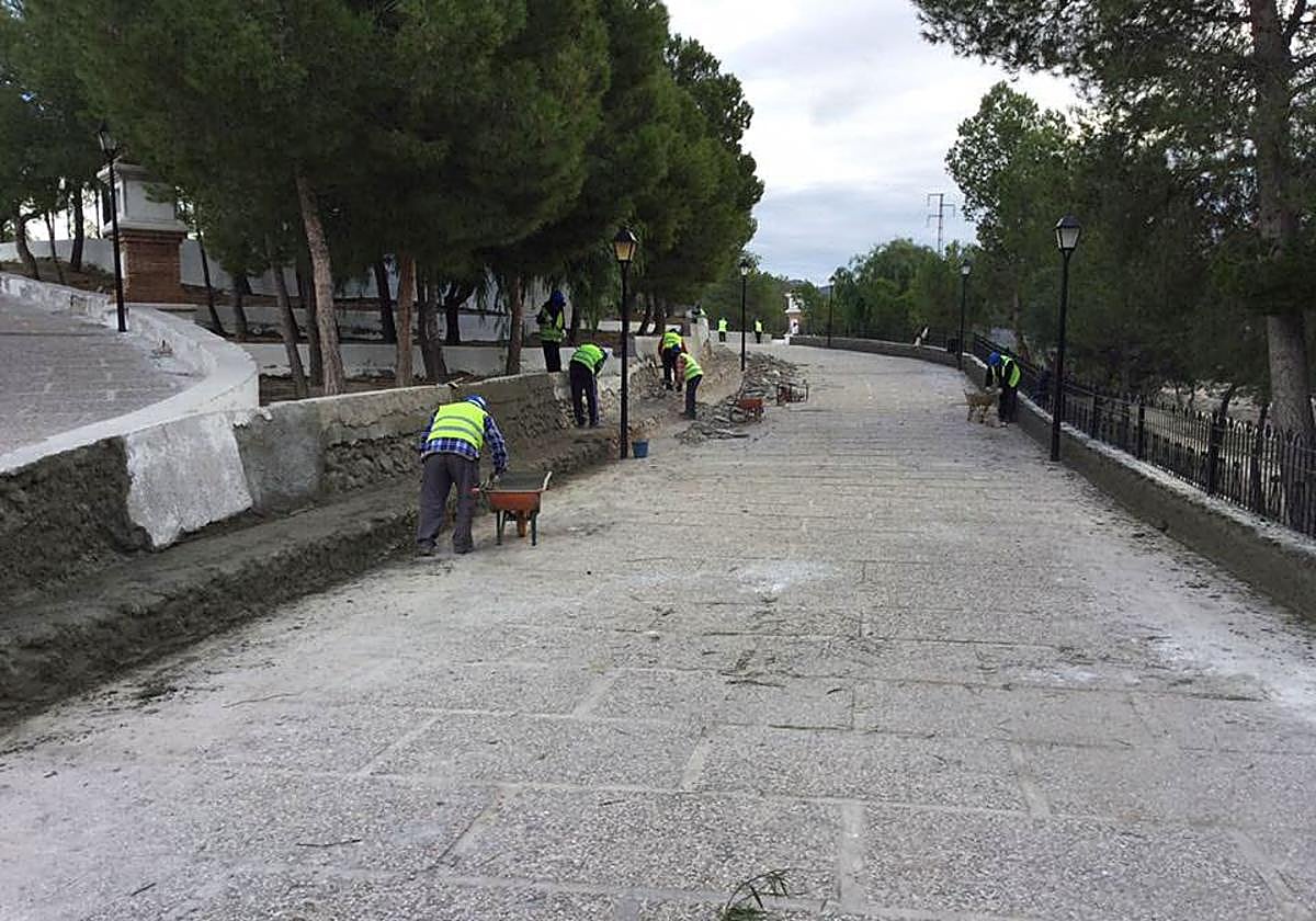 Diputación amplía la gestión del PFEA a cinco municipios más y alcanza ...