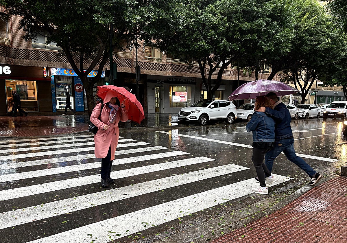Herida tras golpearle varios ladrillos en la cabeza en una cafetería de ...