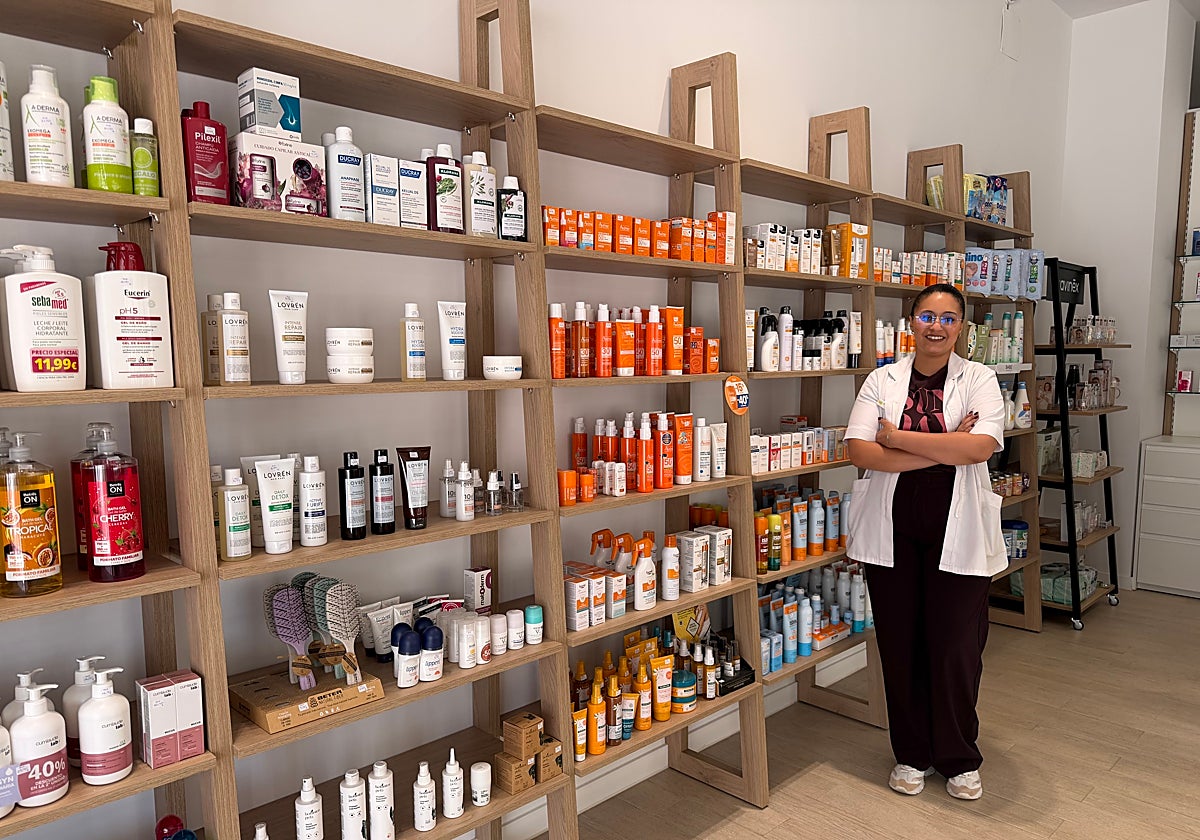 Playa Granada estrena botiquín farmacéutico para atender a vecinos y ...