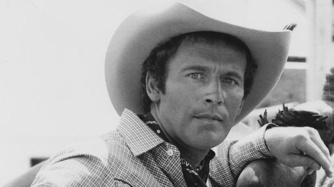 Fallece Jared Martin, el actor que interpretaba a Steven 'Dusty' Farlow ...