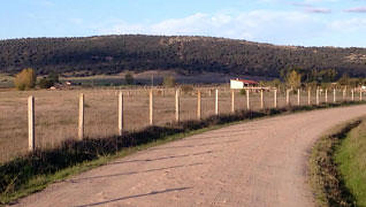 Rescatan a un ciclista herido e inconsciente tras caer en el Alto del ...
