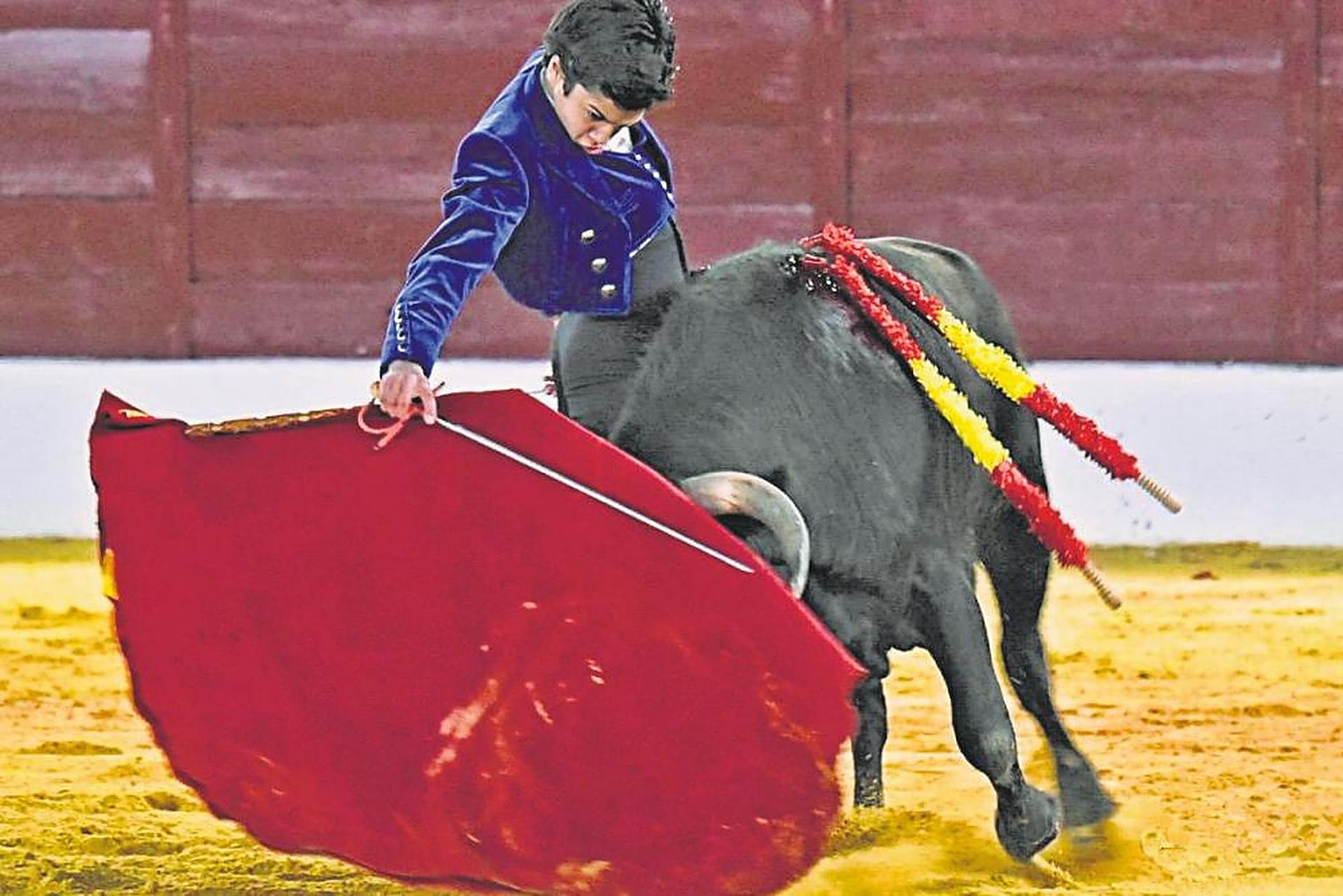 El joven Marco Pérez estrena la temporada con triunfo en La Línea | La ...