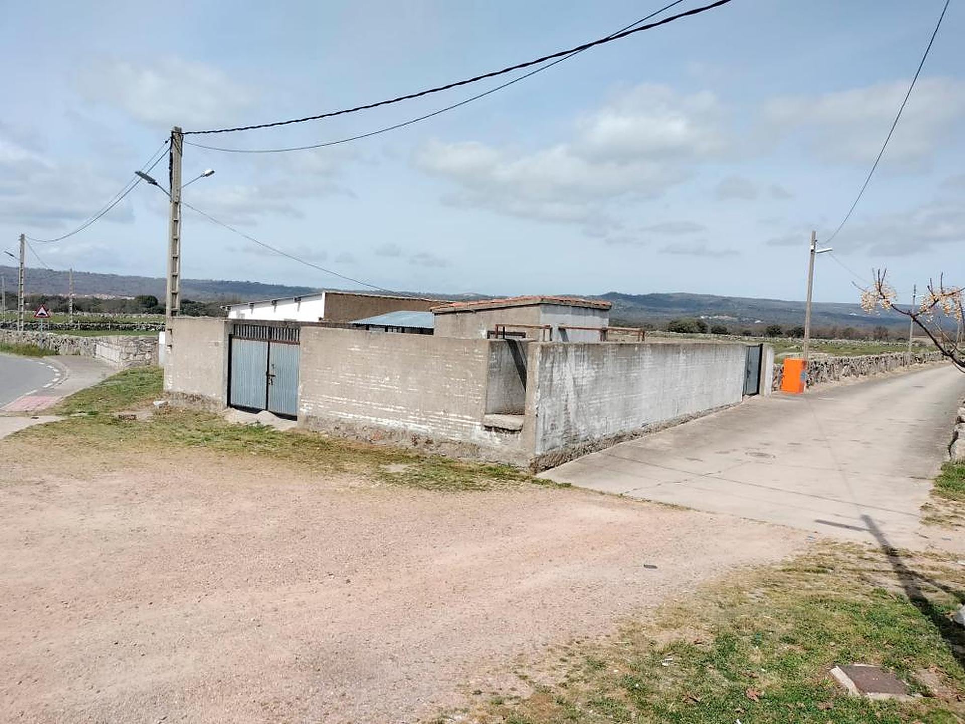 Nuevos usos para las antiguas infraestructuras de Peromingo | La Gaceta ...