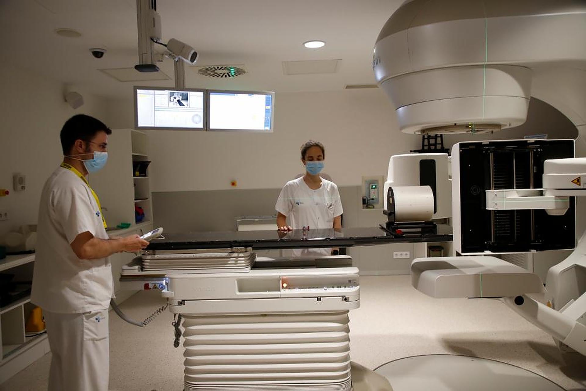 El hospital de Salamanca ya puede instalar los dos nuevos aceleradores ...