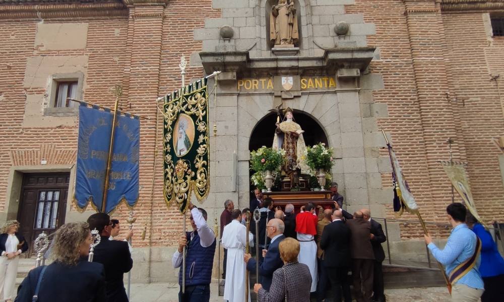 Rouco Varela clausura el Año Santo Teresiano en Peñaranda | La Gaceta ...