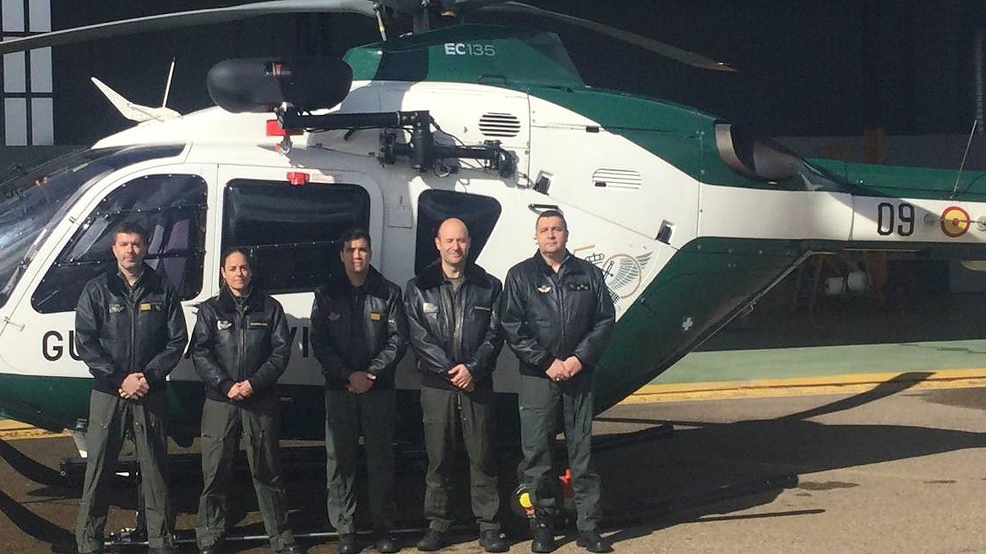 Un nuevo helicóptero con grúa de rescate de la Guardia Civil para ...