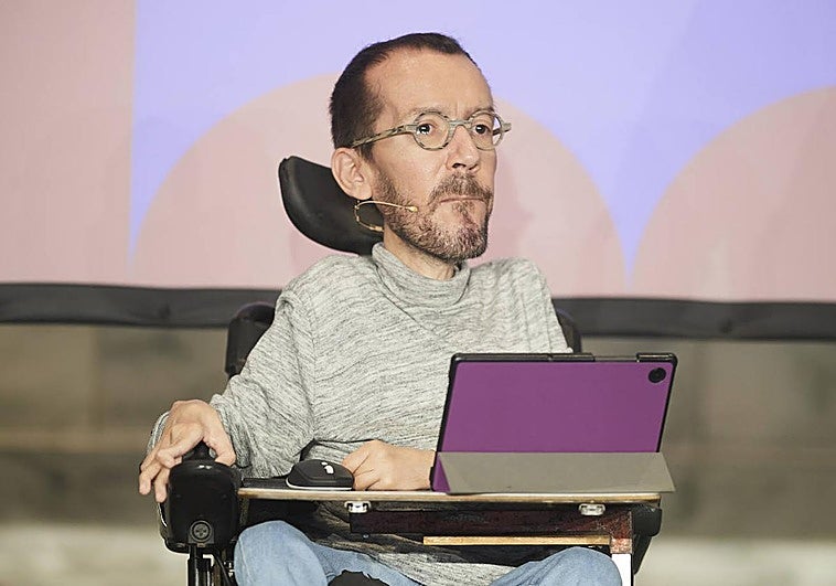 Una jueza abre juicio oral contra Pablo Echenique por un tuit en el que ...