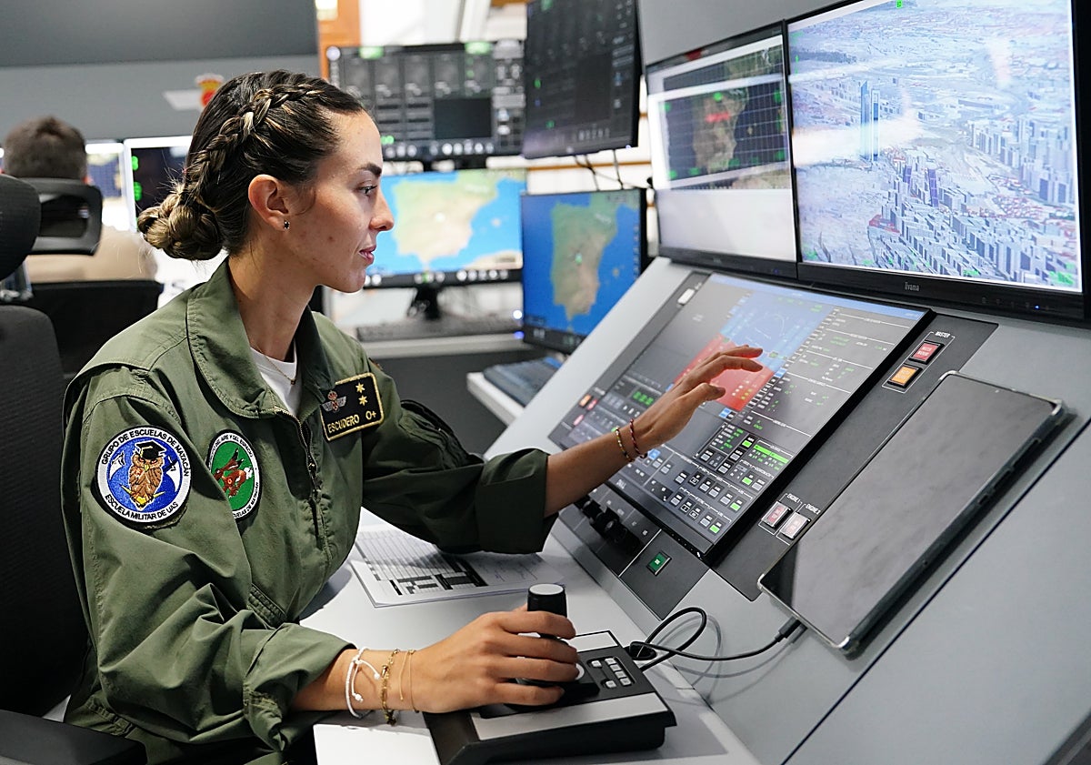 «Aunque parezca surrealista, en un vuelo detectamos un ataque de ...