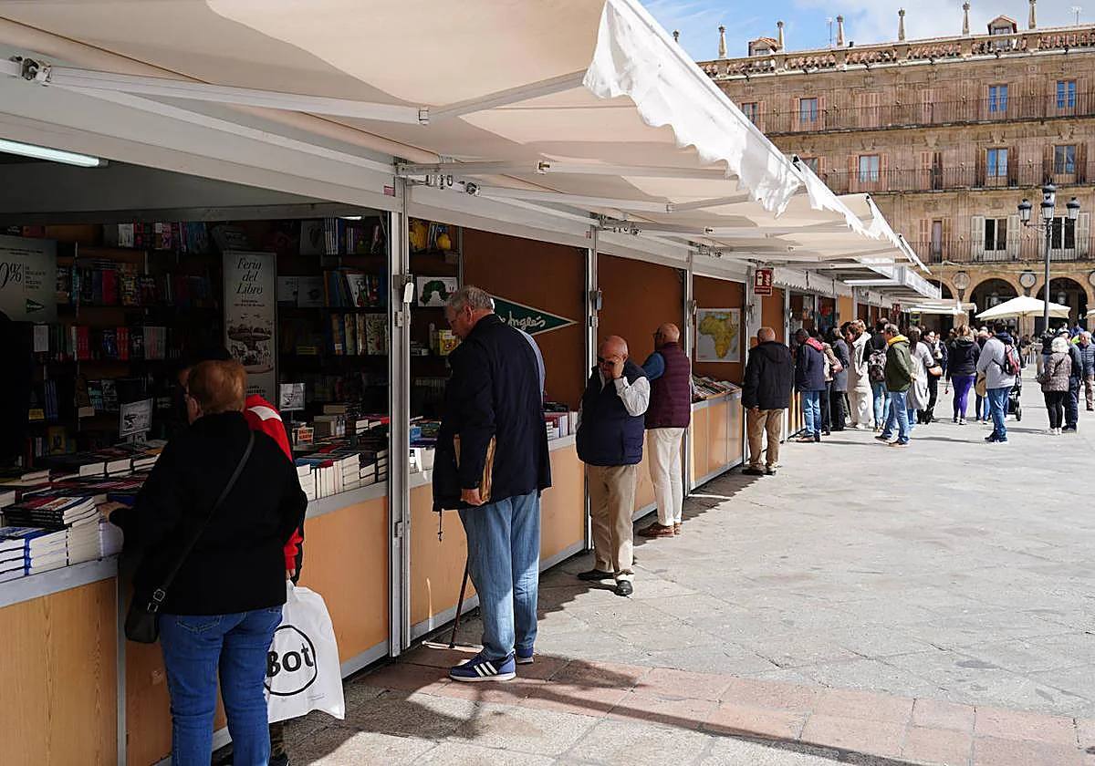 ¿Cuánto dinero le cuesta a una librería tener una caseta en la Feria ...