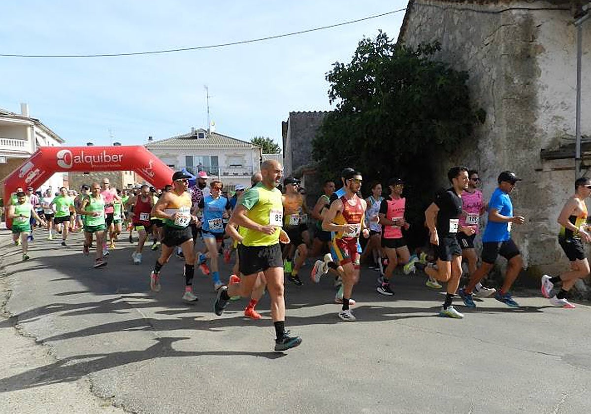 Gran ambiente en Vega de Tirados con el Circuito 'Entre Encinas' | La ...