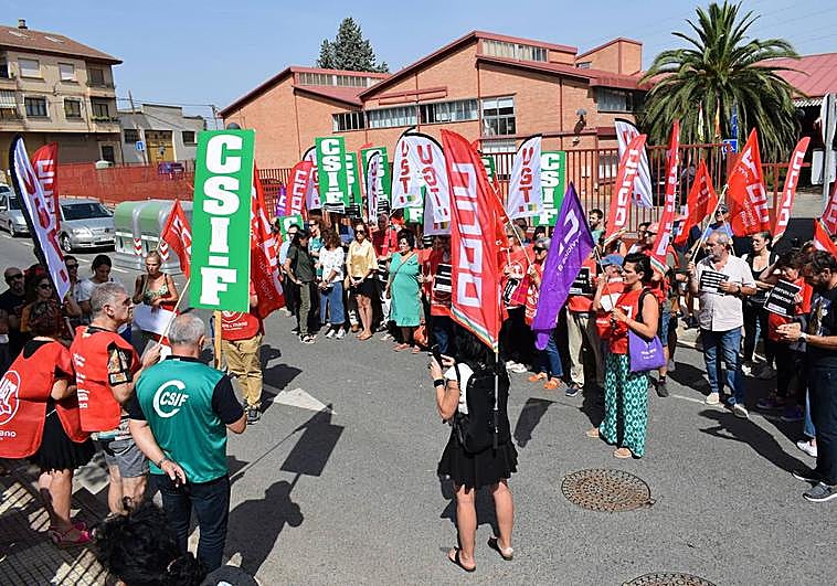 El CRMF de Lardero abre el domingo aunque con los servicios «amenazados ...