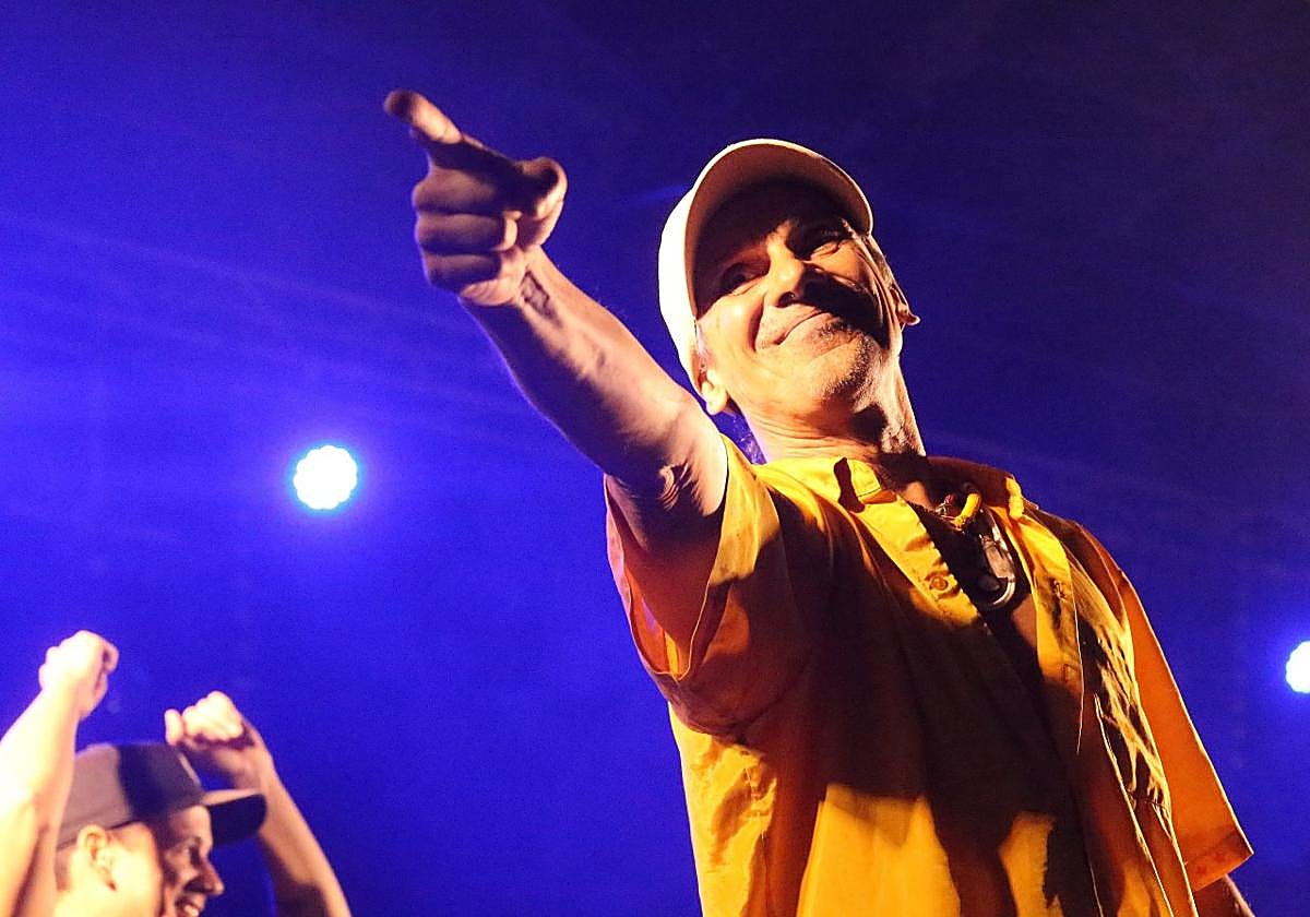 Manu Chao conquista a un millar de espectadores en La Ribera | La Rioja