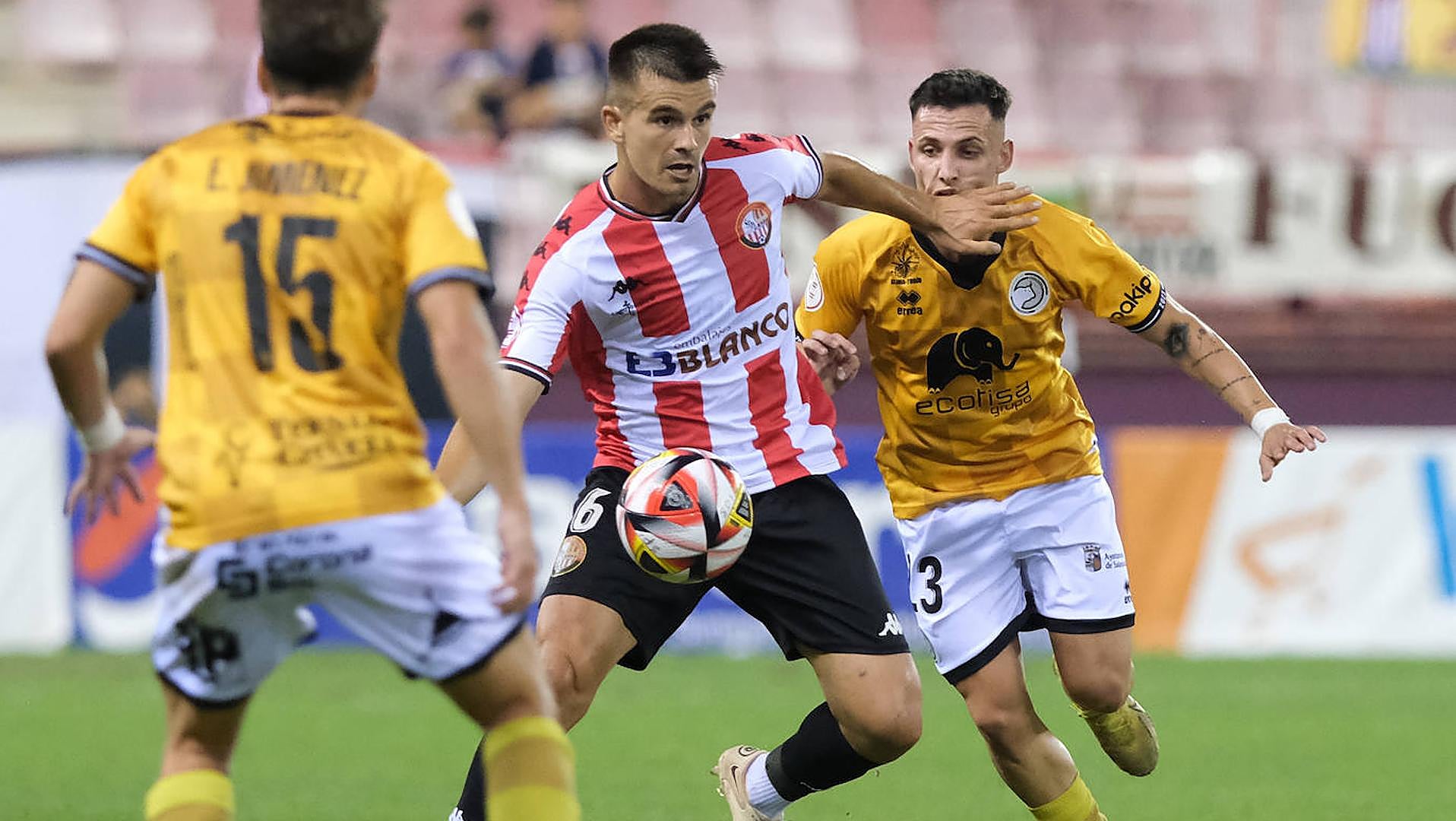 Otra vuelta de tuerca a la defensa de la SD Logroñés con la baja de ...