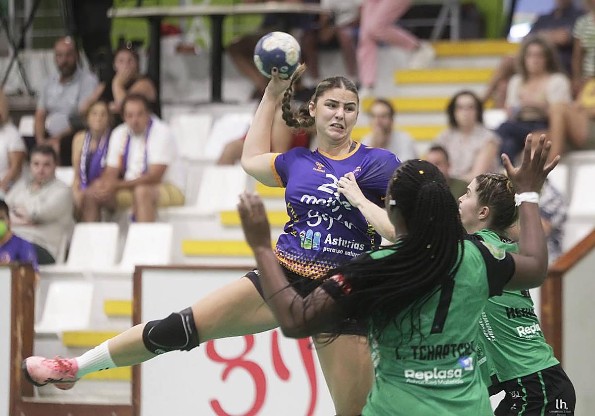La lateral Mina Novovic jugará en el Grafometal | La Rioja