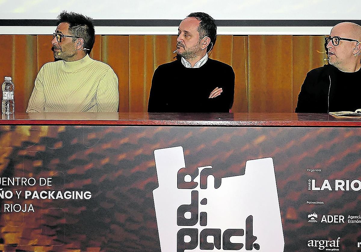 Las etiquetas, el vestido de las botellas | La Rioja