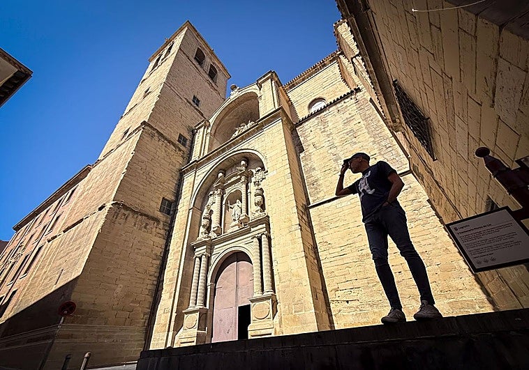 La Oficina de Turismo de Calahorra registró el pasado año casi 5.000 ...